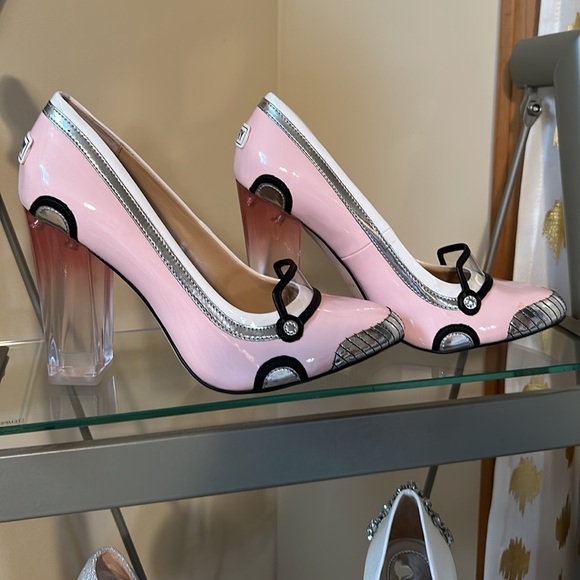 Katy Perry Collections | Shoes | Katy Perry Automobile Shoes Size 6 2 ...